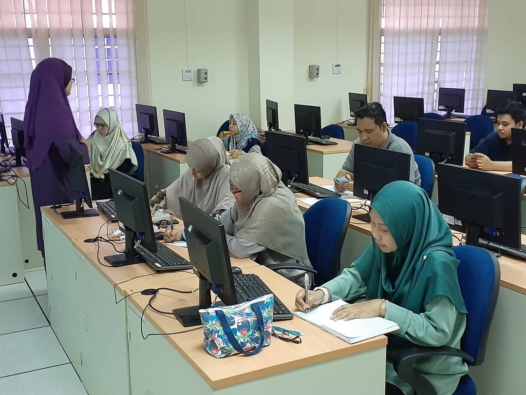 Python Training 14 Nov 2019 – FSTM KUIS